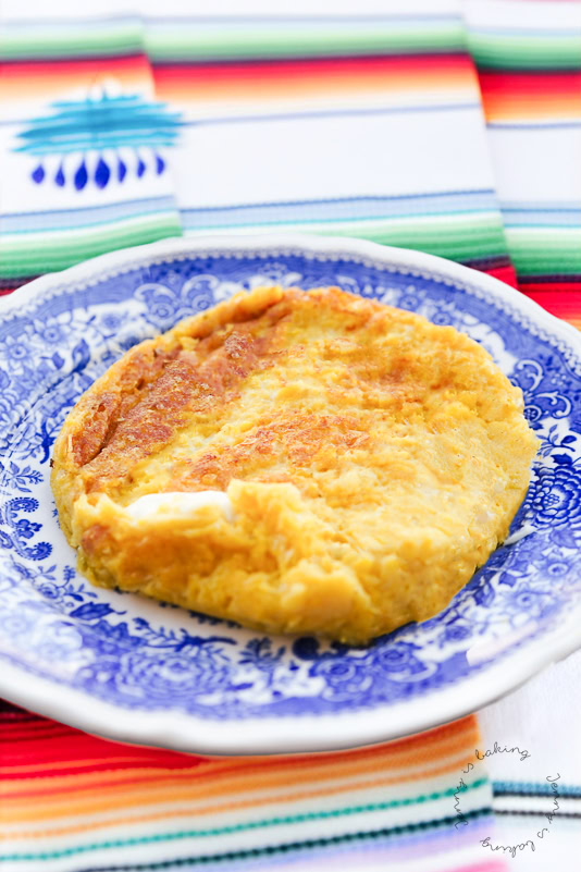 Cachapas - Venezuelan Corn Flatbread with Cheese - Jenny is baking