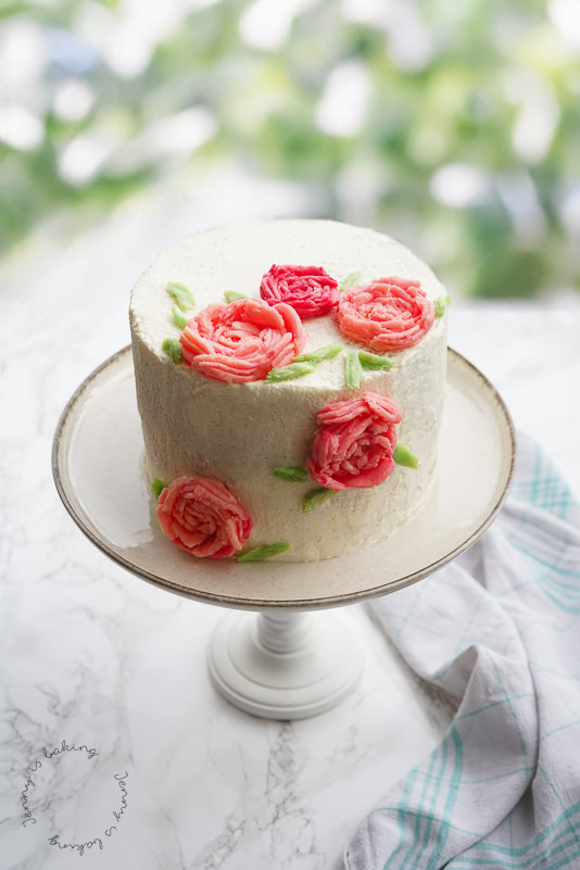 Strawberry Vanilla Cake with Roses made out of Buttercream - Jenny is ...