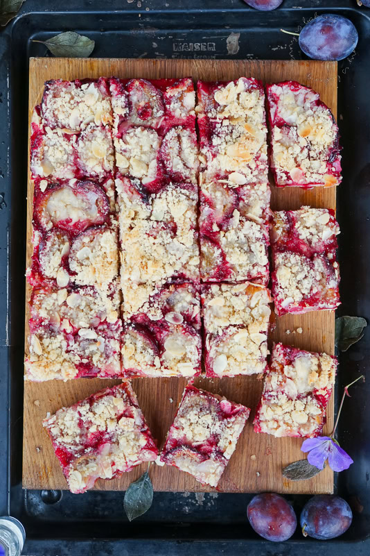 Schneller Pflaumenkuchen mit Quark-Öl-Teig - Jenny is baking